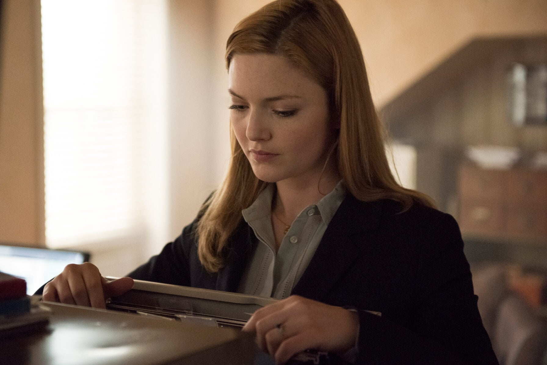 Robin Ellacott - (Holliday Grainger) Strike Series Character
